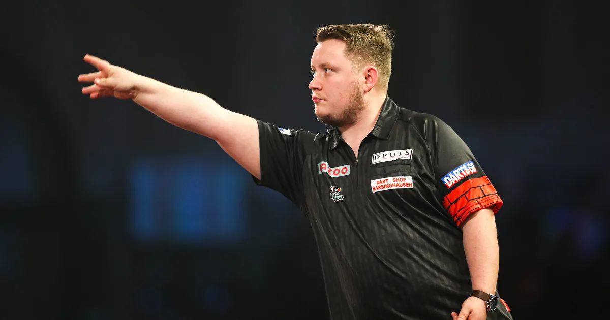 Schindler becomes first German to hit 170 checkout at PDC World Darts ...
