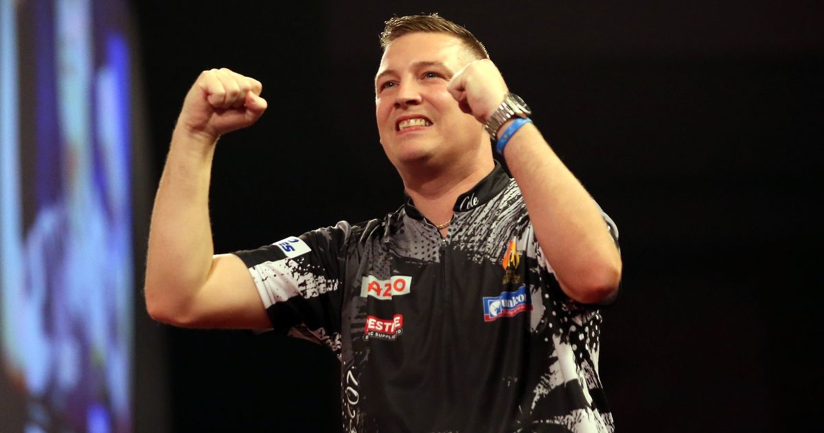 Delightful Dobey switches off Voltage, defeats Cross to reach maiden ...