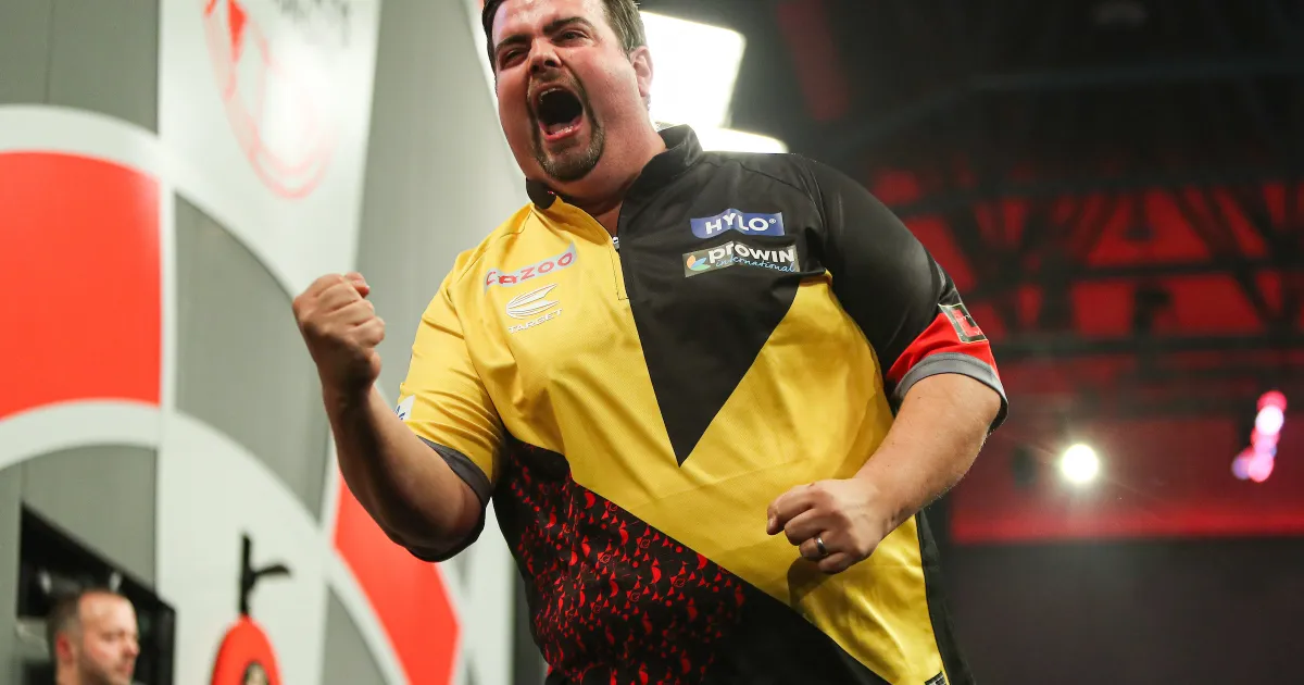 Clemens breaks new ground as first German into Quarter-Finals at PDC ...