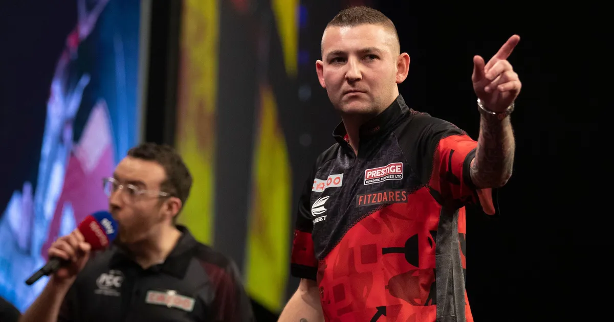 Aspinall snaps at crowd during Smith defeat after being targeted with ...