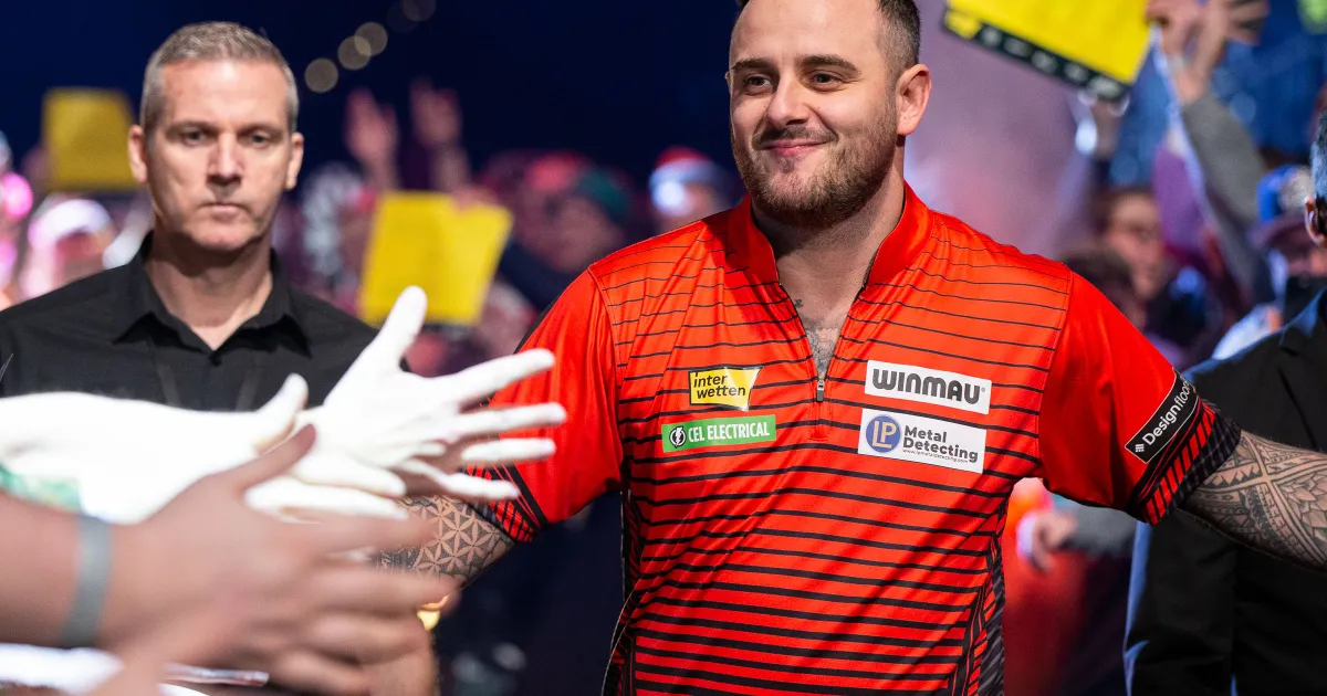 "Gonna look a bit different for the next few months": Cullen undergoes ...