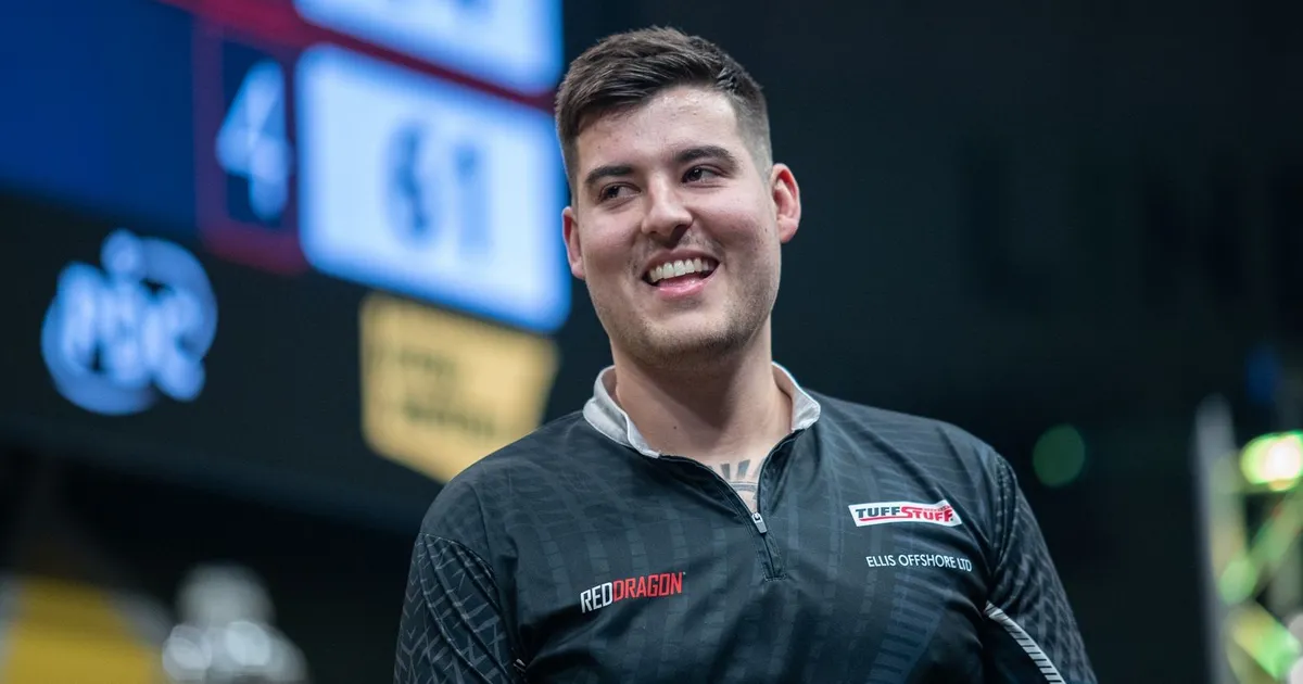 Ryan Meikle throws nine darter during Players Championship 3
