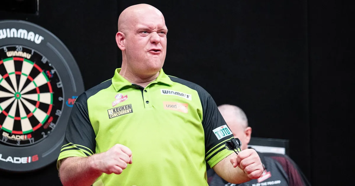 Seventh Premier League title would mean a lot to Van Gerwen: ''But it's ...