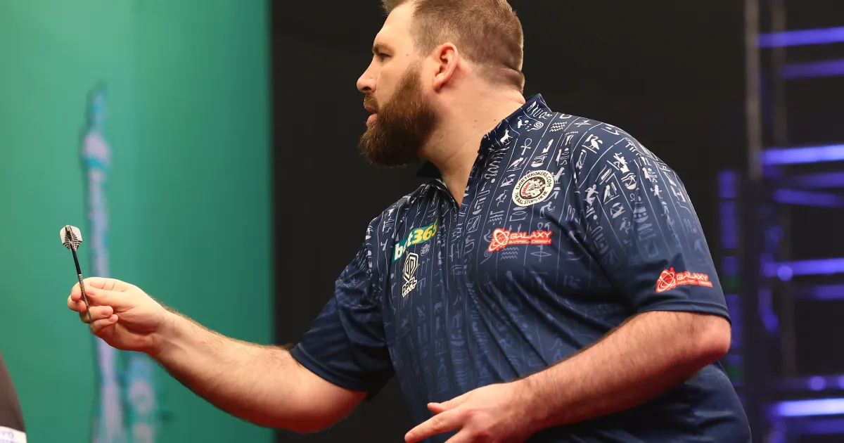 Spellman continues to lead race to PDC World Darts Championship in CDC ...