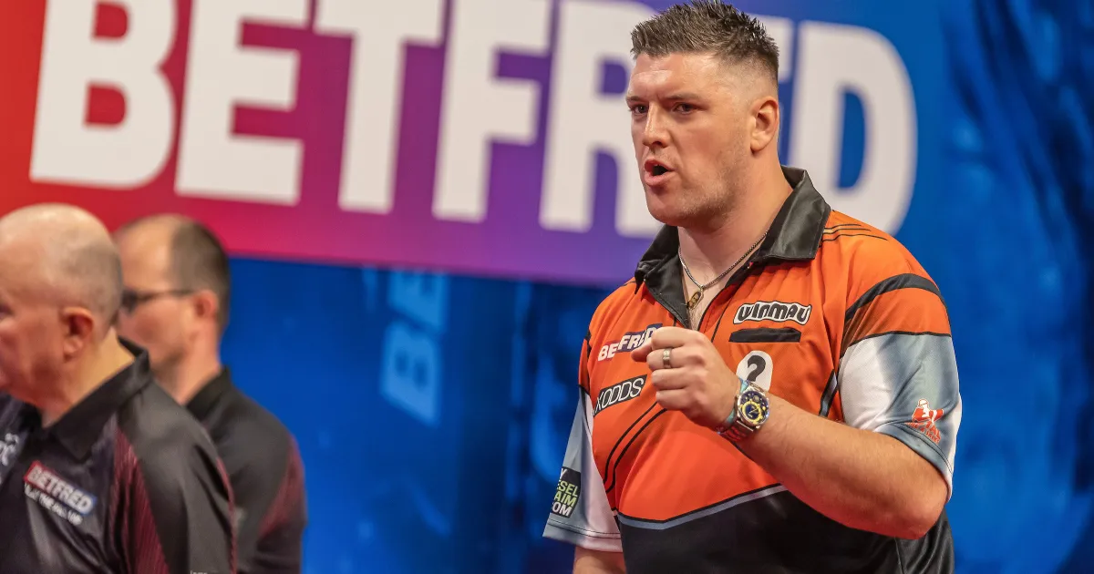 Sublime from Superchin as Daryl Gurney dumps out Josh Rock, Jose de ...