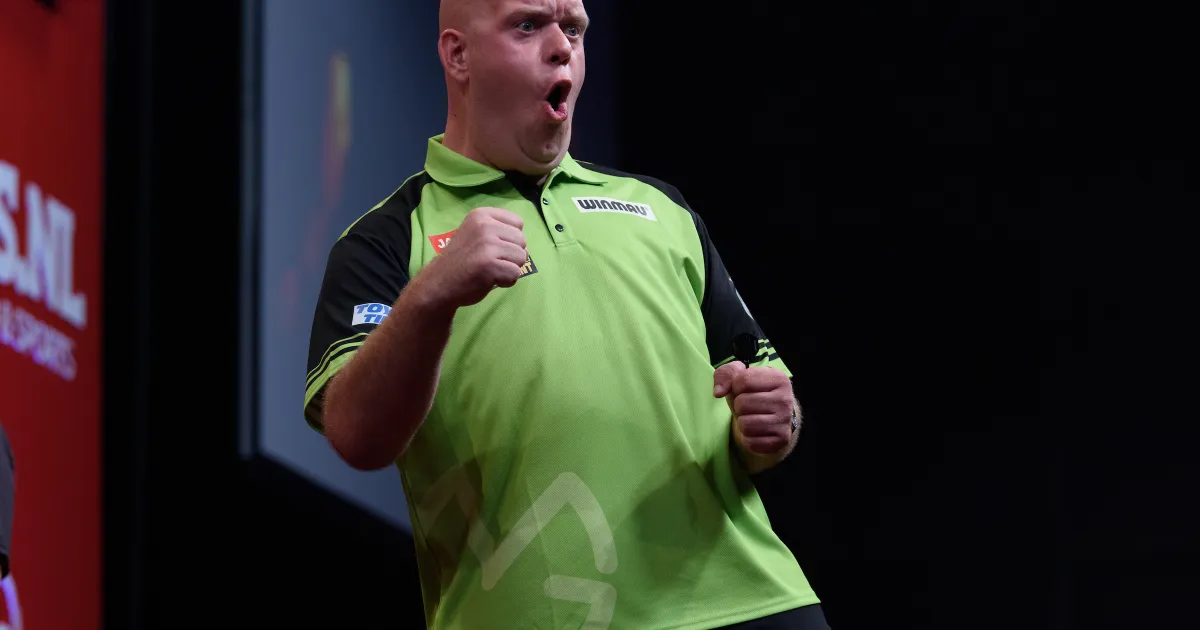 Van Gerwen takes record-extending fifth title win at World Series ...