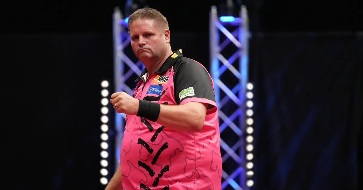 "Is there a better time to be in darts?" Scott Mitchell lauds Luke ...