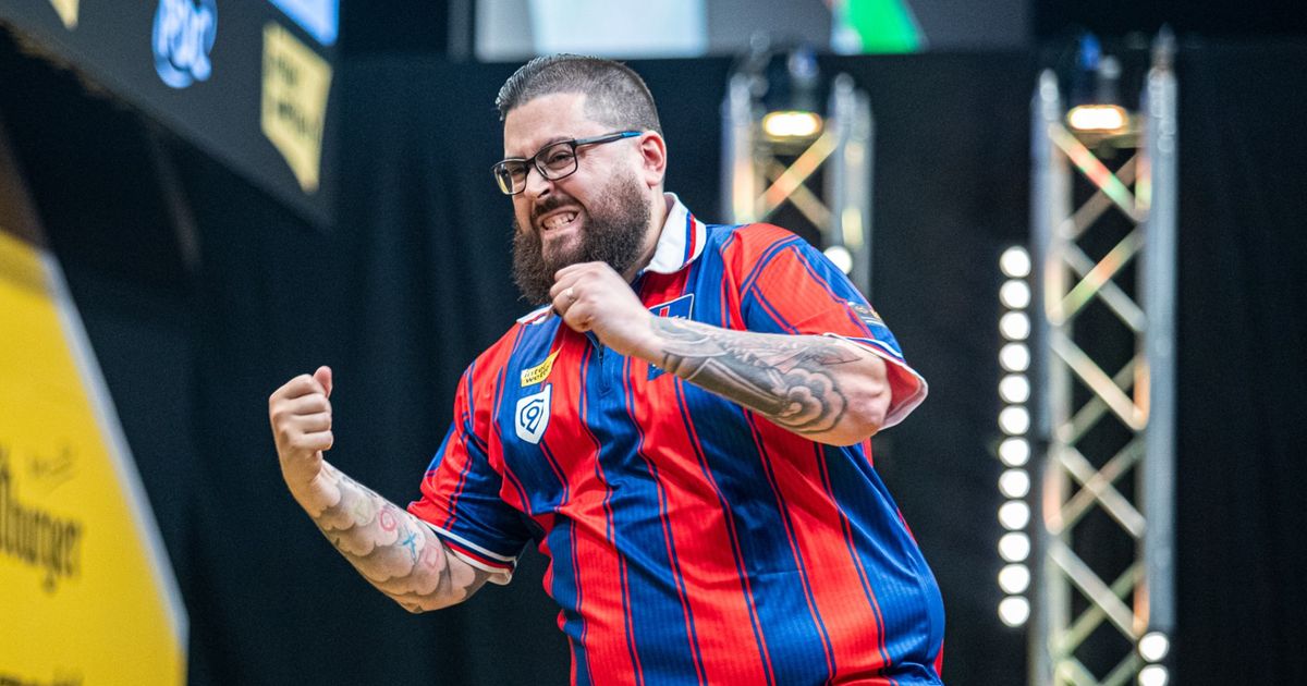 LIVEBLOG CLOSED: PDC UK Q-School Final Stage 2025 - Dudeney does it ...