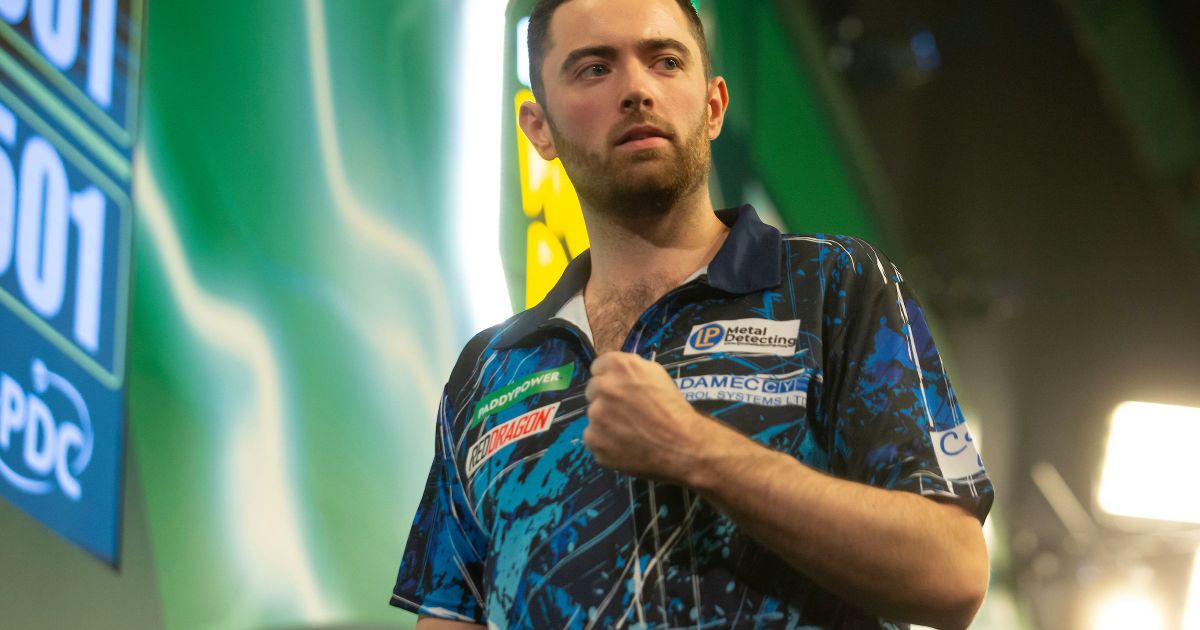 Luke Humphries' World Darts Championship defence gets off to perfect ...