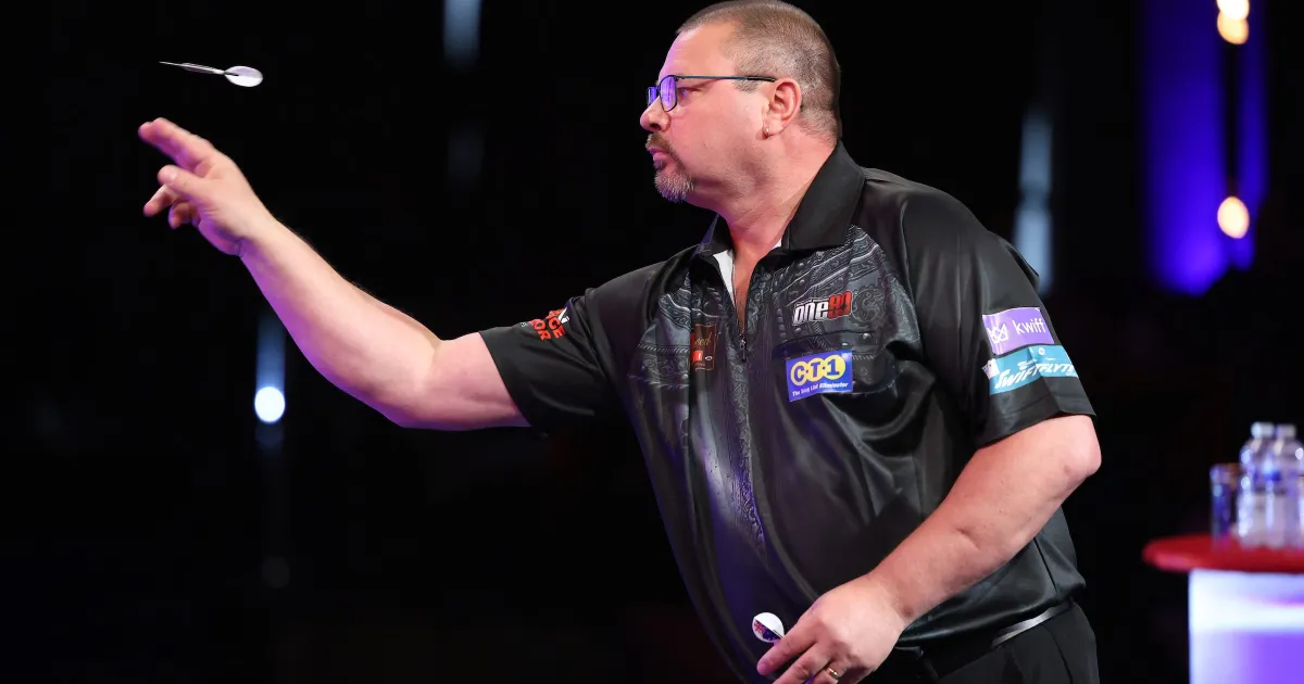 Machin books Quarter-Final with McGuirk as De Graaf sails through ...