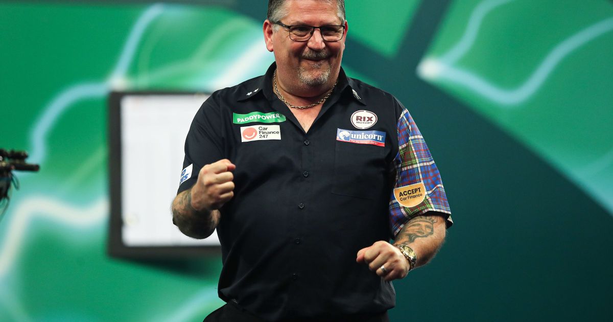 Gary Anderson throws his highest ever average to beat Lakeside champion ...