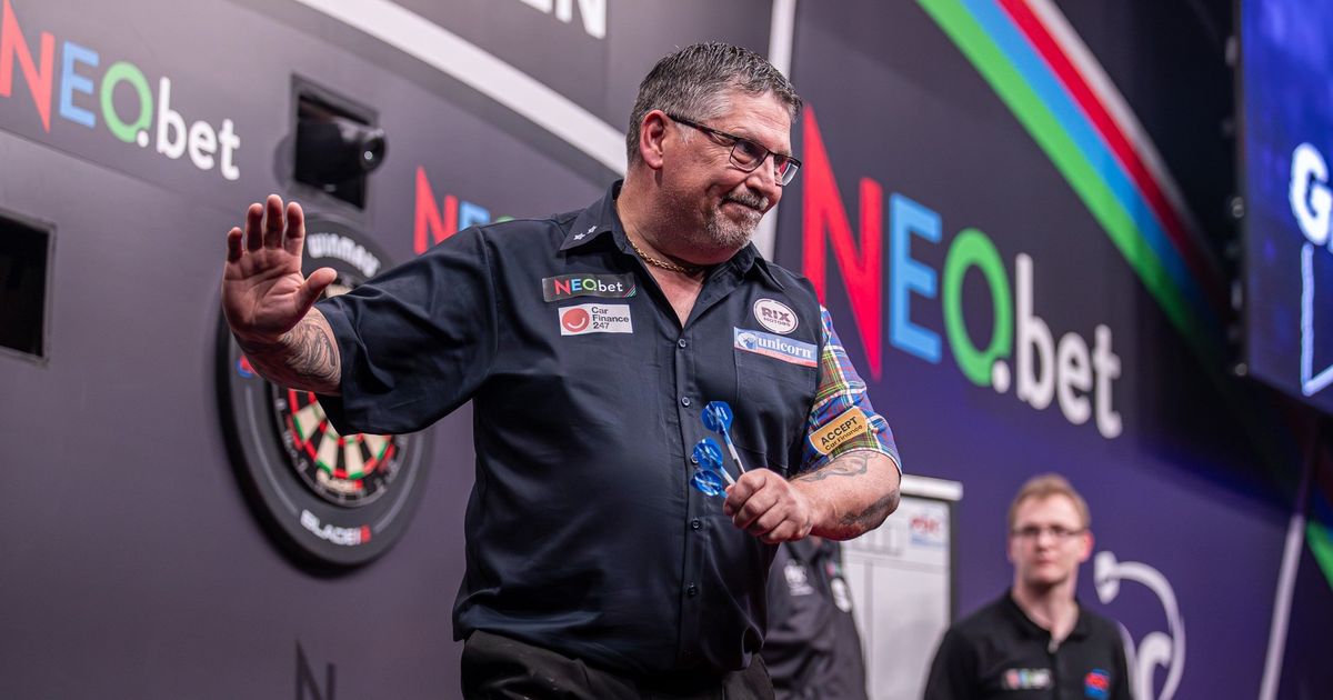 Gary Anderson Ushered out as first round of Players Championship 14 ...
