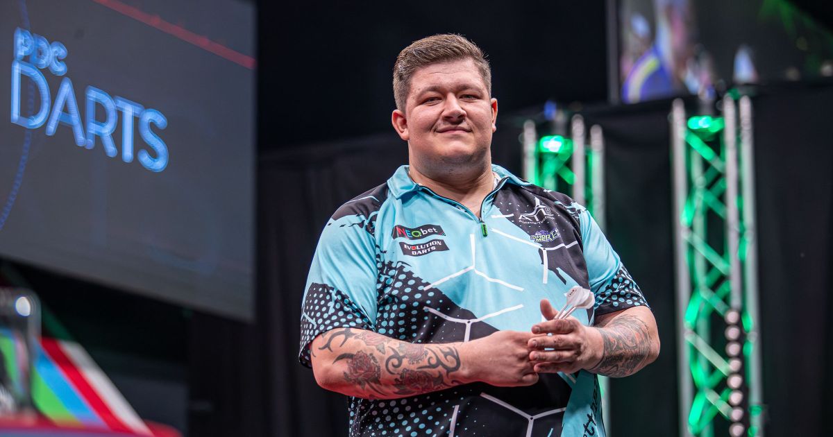 VIDEO "Marble, stone and tungsten breaks" - Kai Gotthardt looks confidently towards second round ...