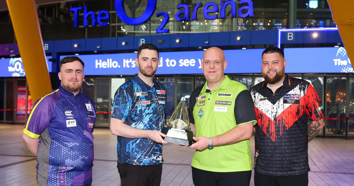 Premier League Darts playoff set for record crowd at O2 Arena
