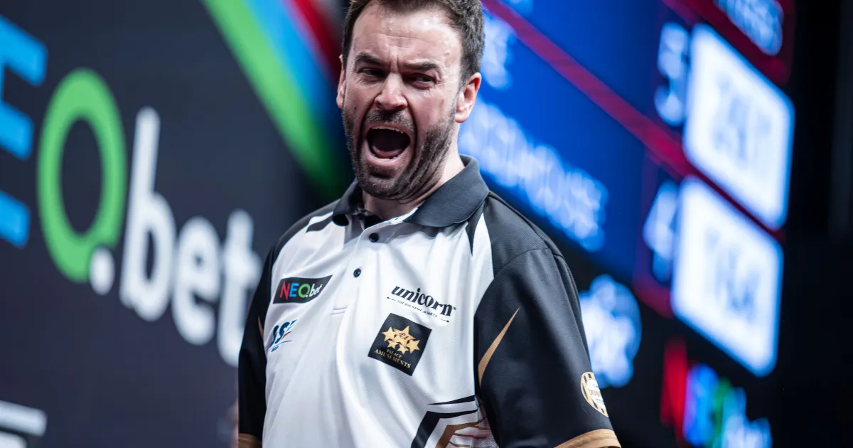 Ross Smith and Michael Smith reach semi-finals at European Darts Open ...