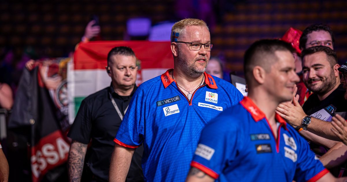 Iceland wins first match at World Cup of Darts; hard-fought win for Canada