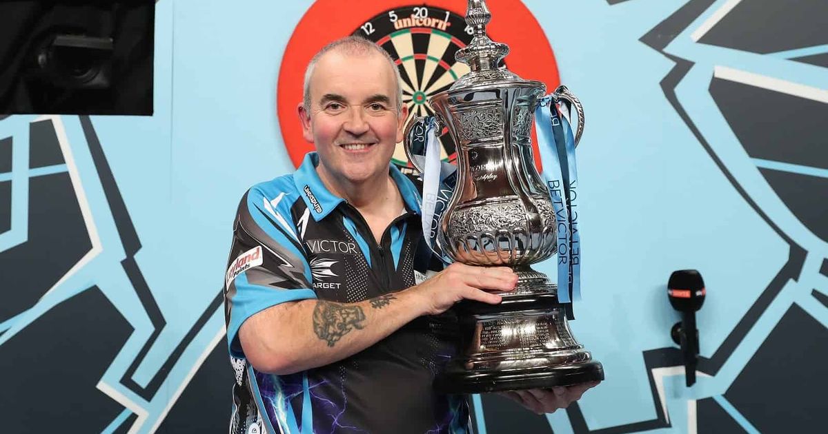 Who has the most 100+ averages in World Matchplay history? Taylor, Van ...