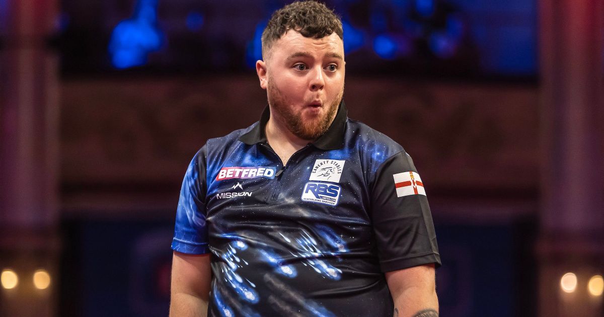 Ridiculous Josh Rock produces eighteen perfect darts in a row ...