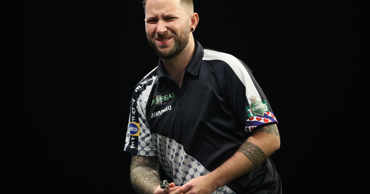 Cameron Menzies continues form as Daryl Gurney also through at Swiss ...