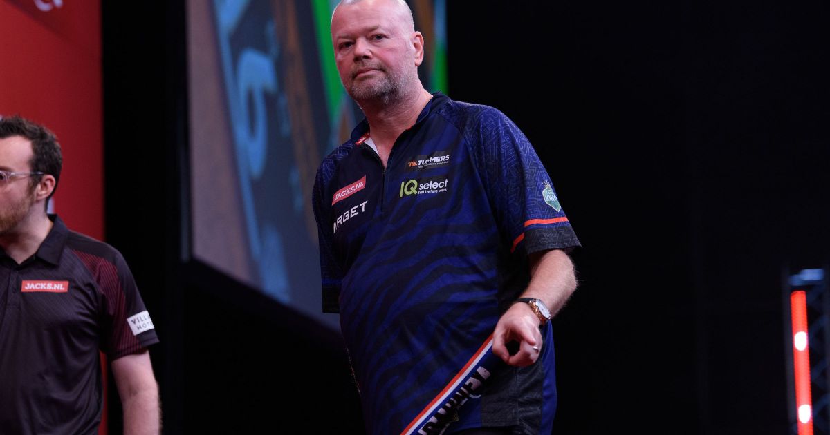 "I'm not financially ready to stop" - Raymond van Barneveld still ...