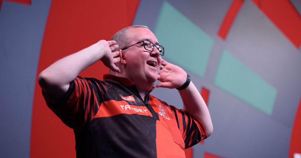 Bunting-Gilding and Dobey-Gurney set for Players Championship 25 semi ...