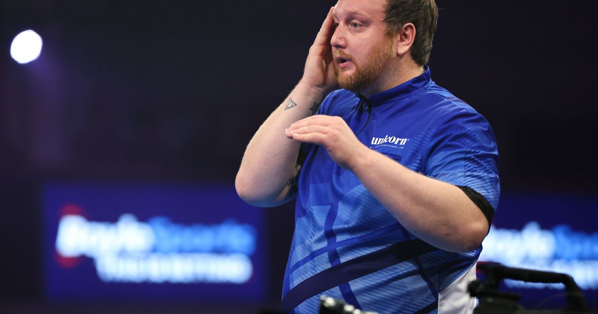 "Get in ya fat f*ck" - Cameron Menzies risks the PDC's wrath with ...