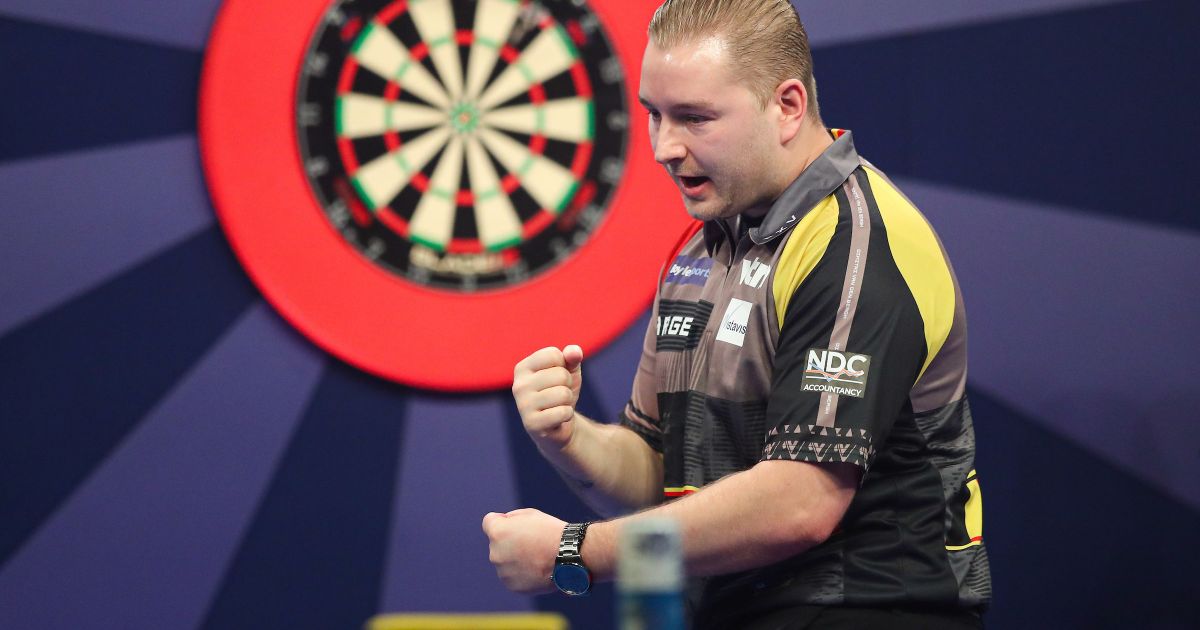 Dynamo Dimi: Van den Bergh conjures Cullen comeback, sets up all ...