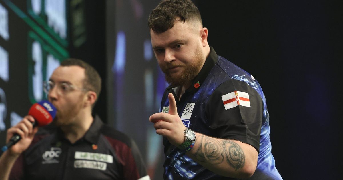 Josh Rock eases into last 32 at World Darts Championship, knocking ...