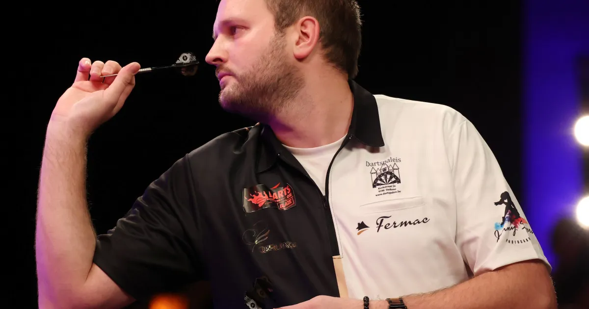 Francois Schweyen first semifinalist at Lakeside after resounding win ...