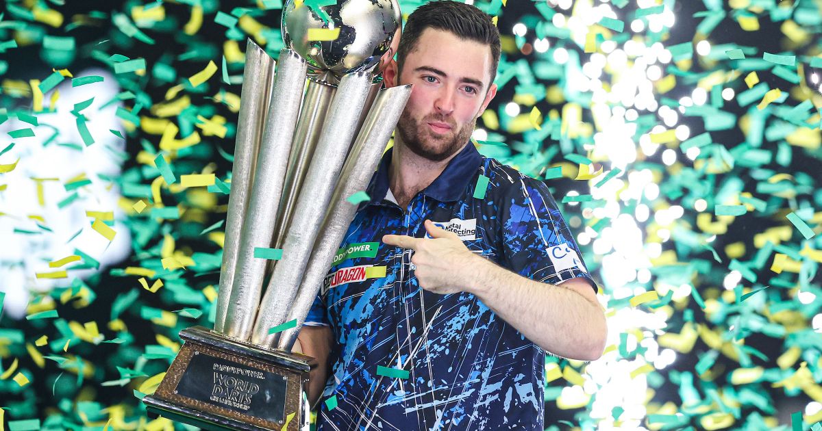 Here's how much players can earn in Prize Money at 2025 PDC World Darts ...