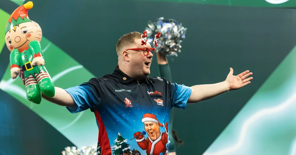 Ricky Evans sets up 'Chizzy' clash with battling victory over Gordon ...