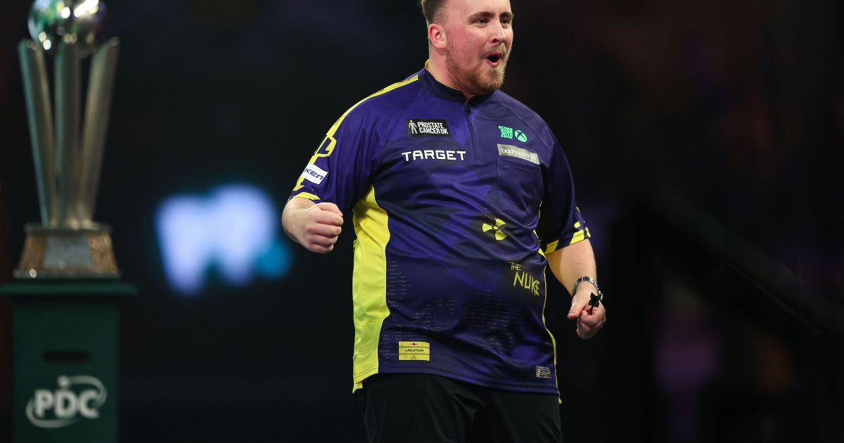 "I can't believe it!" - Luke Littler (17) makes history as youngest ...