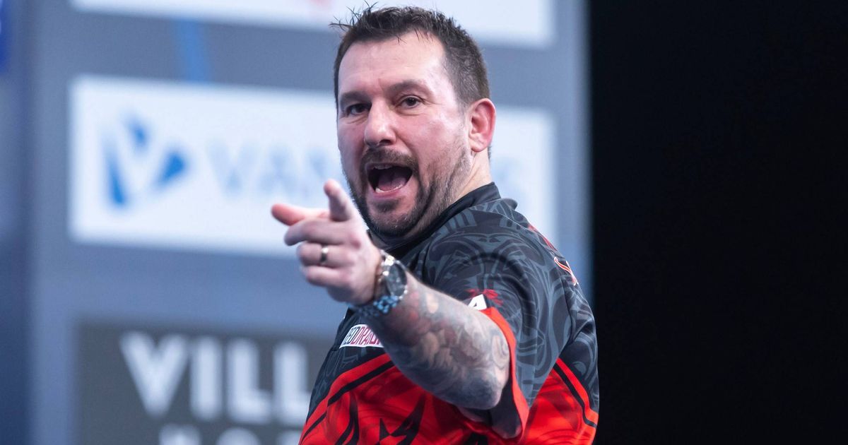 Comeback king Jonny Clayton wins PDC Winmau World Masters epic with ...