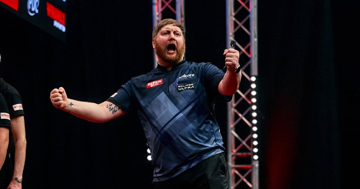Classy Cameron Menzies wins second Players Championship title with Wright win