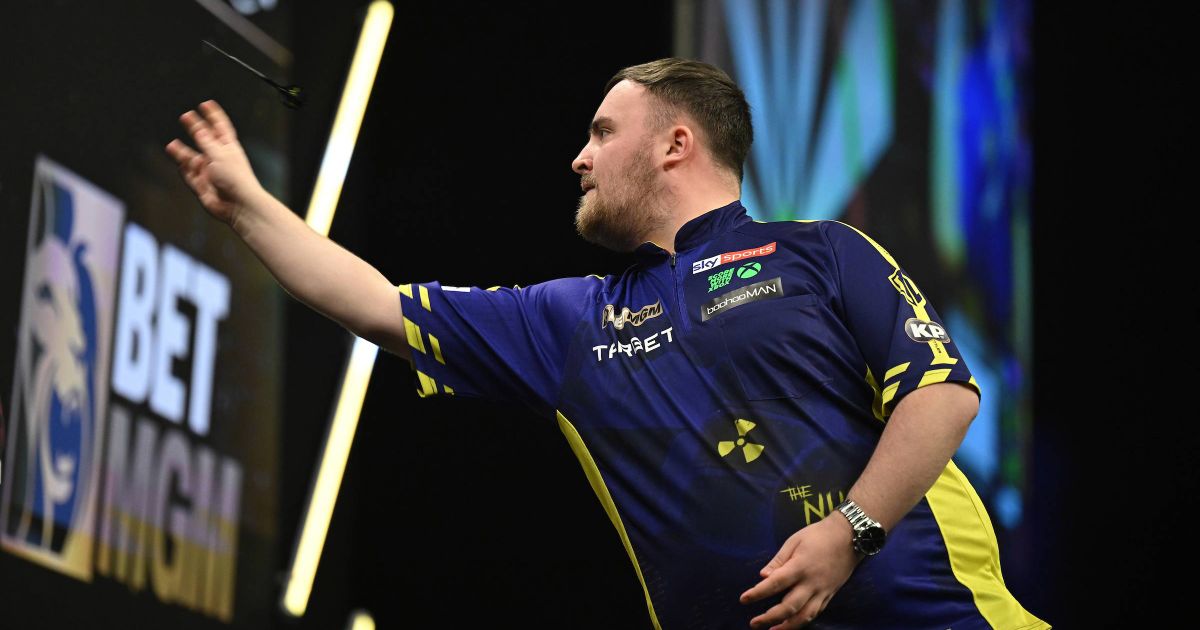 Luke Littler teases using new darts for Premier League finals: "I like ...