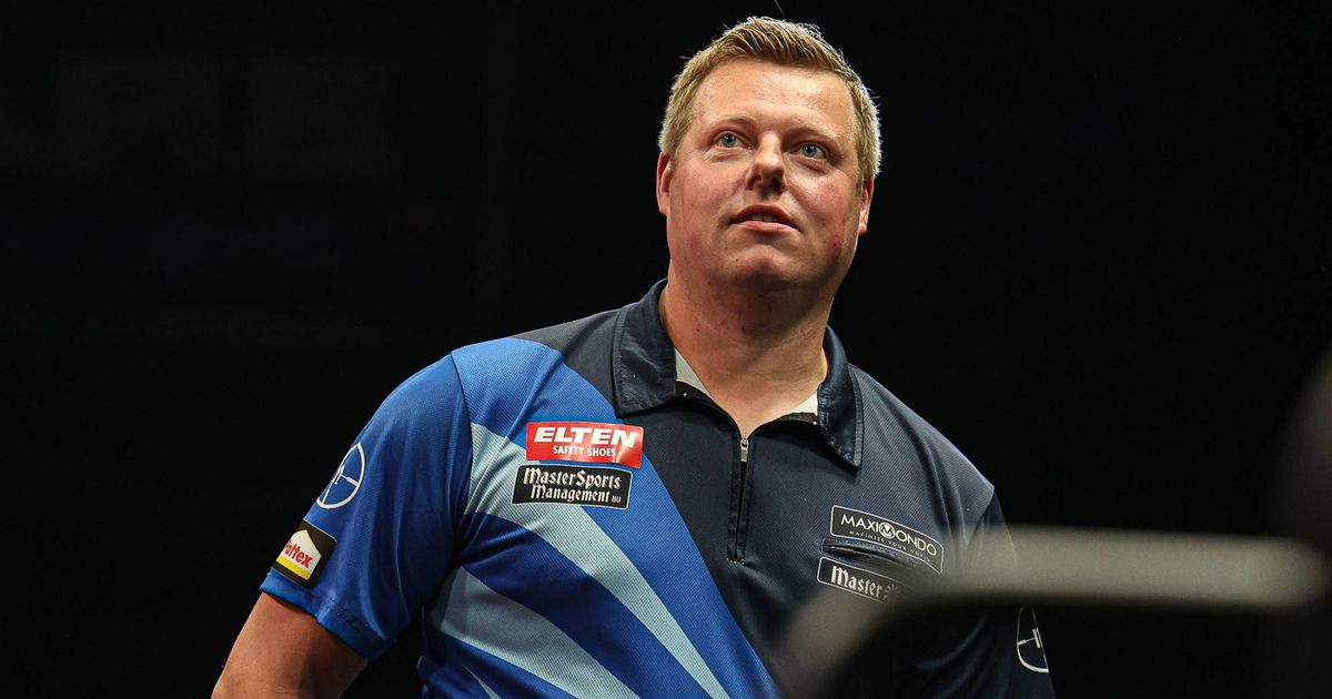 "Yeah I missed a couple of matchdarts..." - Jeffrey Sparidaans survives ...