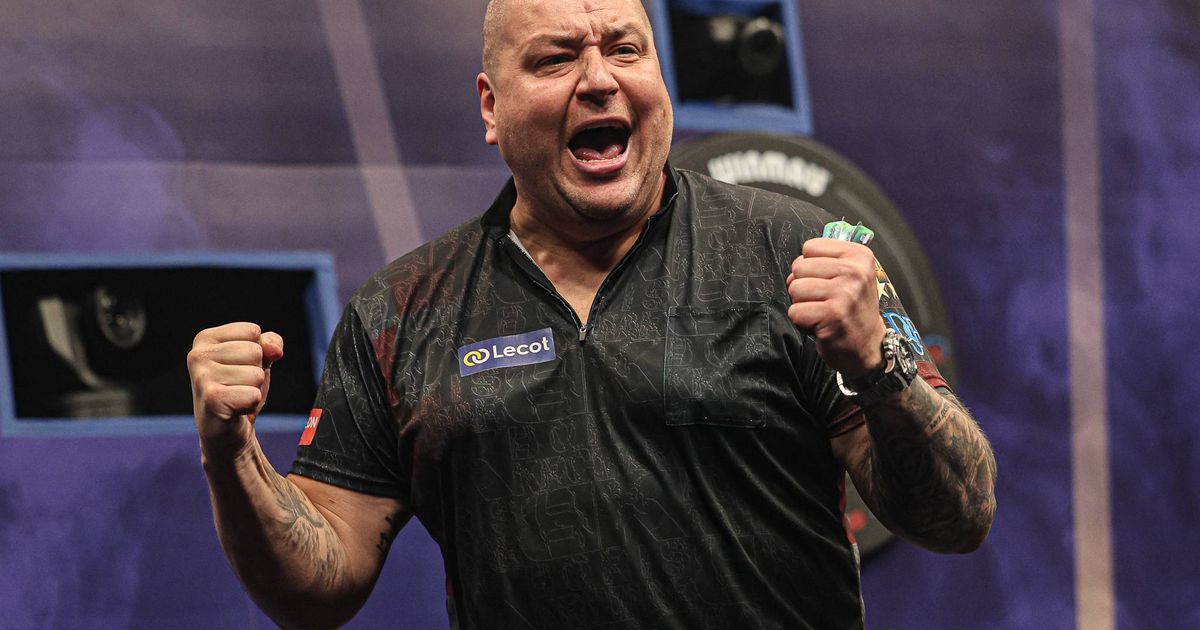 LIVE PDC European Q-School Day One | Krcmar into Last 128 as Van Schie ...