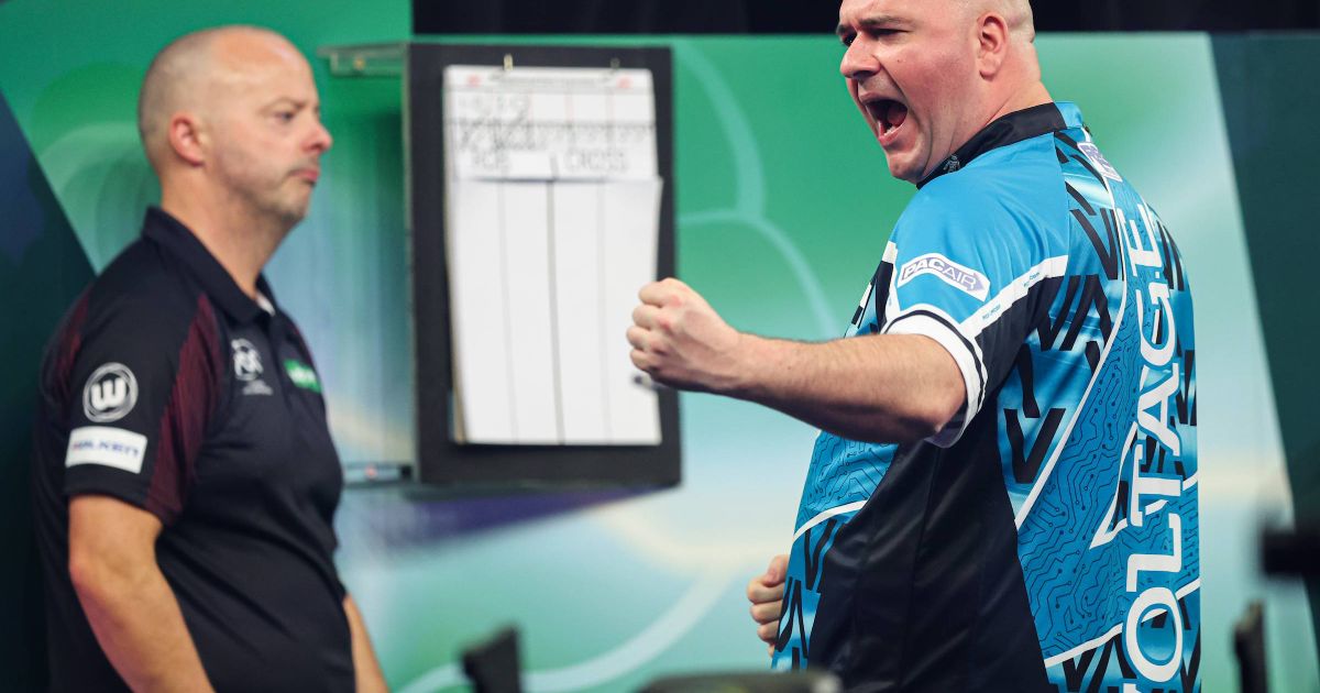 LIVE PDC World Darts Championship 2026 | Rampant Rob Cross sets up ...