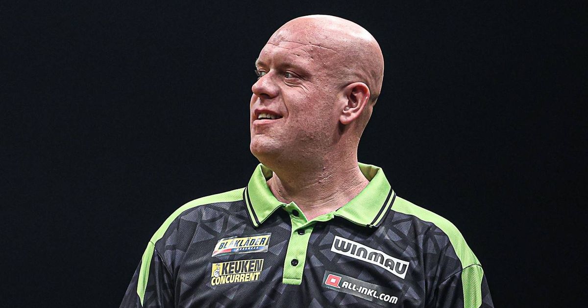"I deserve a statue in Barry Hearn’s garden" – Van Gerwen jokes about ...