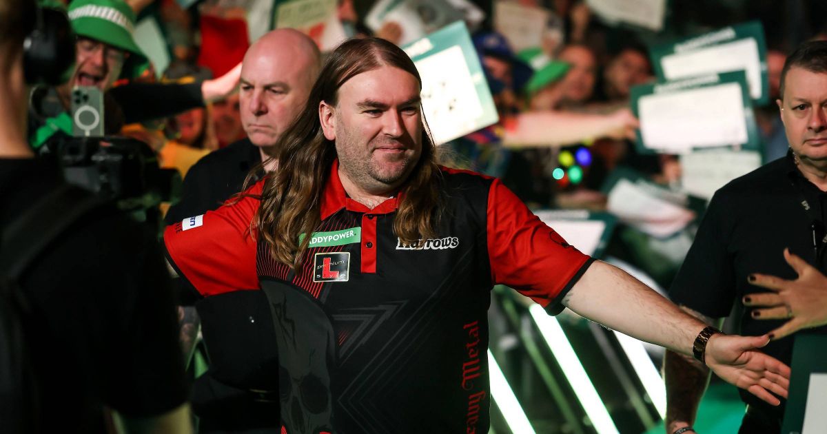 Paddy Power highlight rare eye condition suffered by Ryan Searle with ...