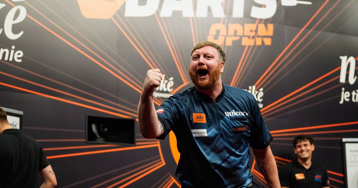 “I’m gutted I didn’t get a dart for the nine-darter” - Cameron Menzies ...