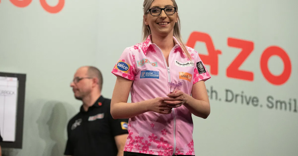 Fallon Sherrock Tagessieger bei der UK Q-School und kämpft diese Woche ...