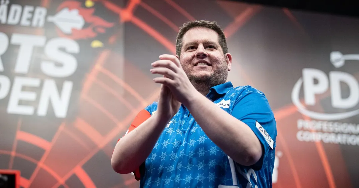 Spielplan Darts WM 2025 am Eröffnungsabend: Luke Humphries und Stefan Bellmont eröffnen die ...