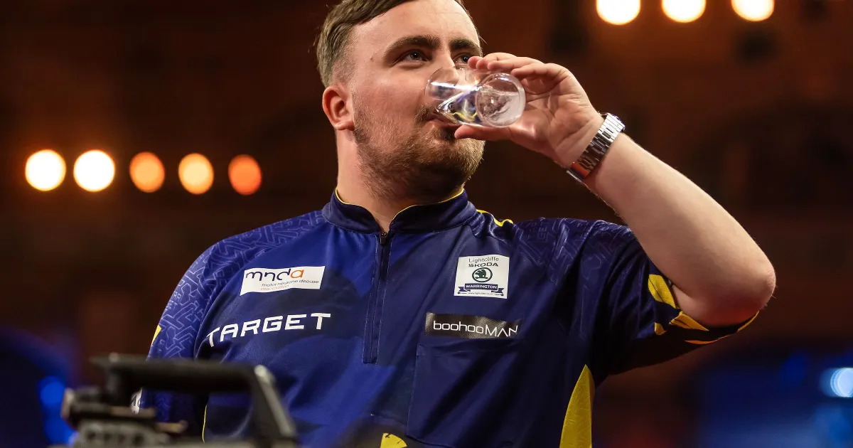 Luke Littler und Gary Anderson künnen in den kommenden Monaten 180 ...