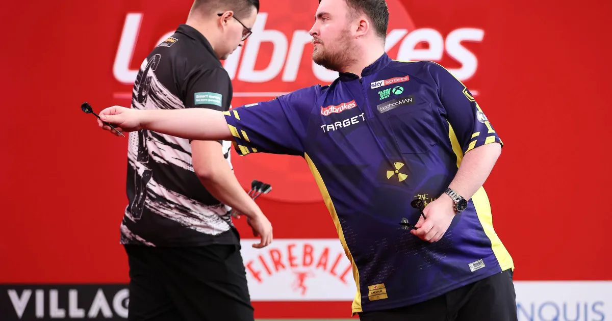 Luke Littler nach deutlichem Sieg über Gian van Veen erster ...