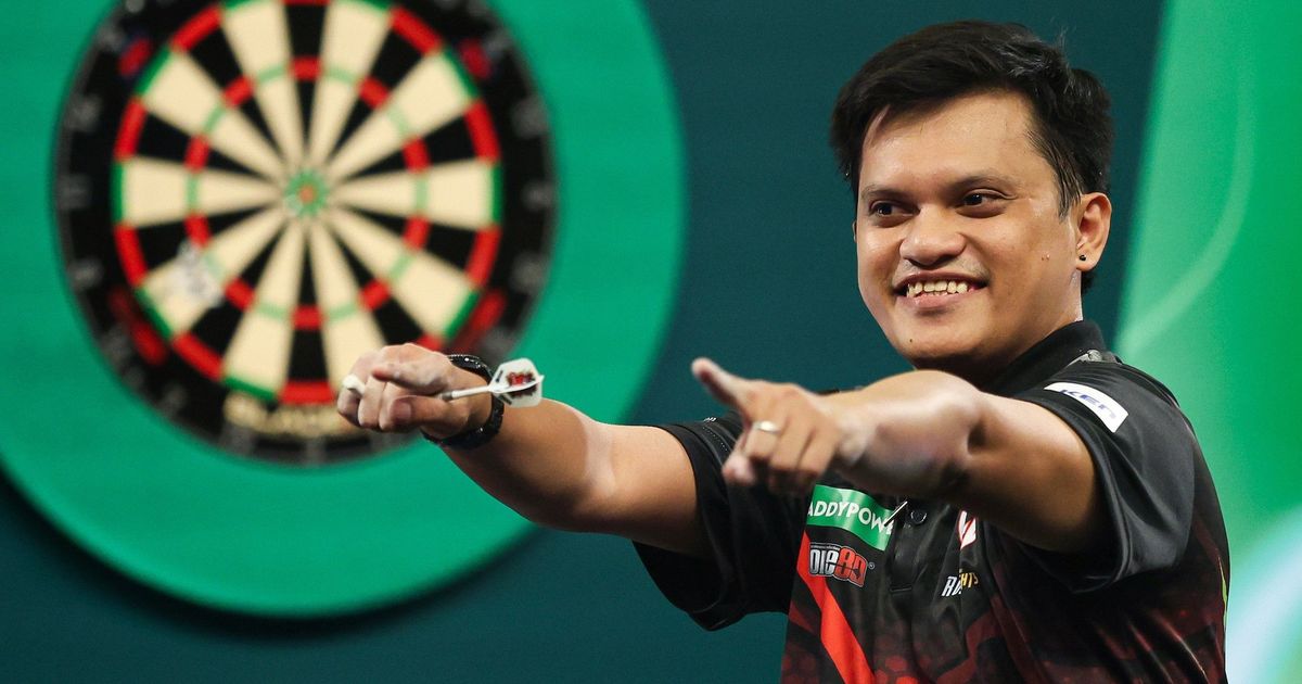 Alexis Toylo mit Doppelschlag auf der PDC Asian Tour - Paul Lim steht ...