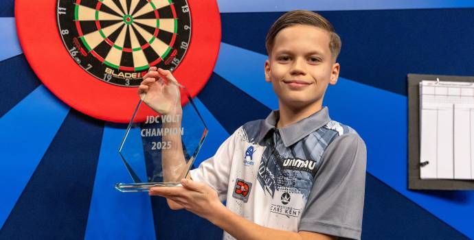 Der nächste Luke Littler? – Jack Johnson gewinnt zweiten JDC-Titel 2025 ...