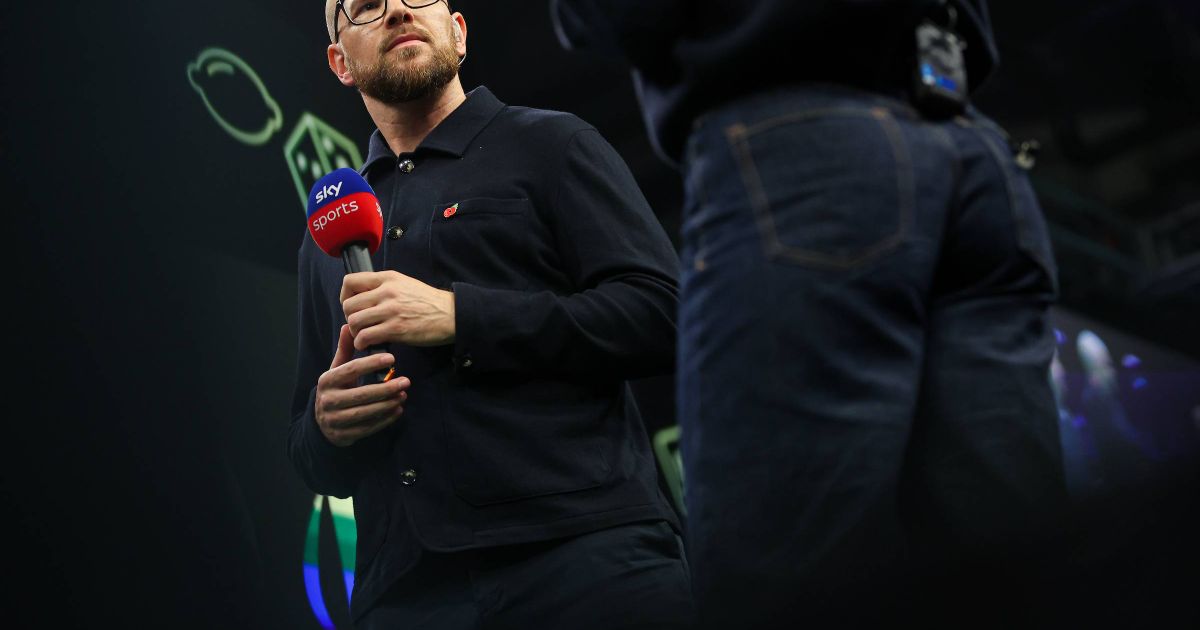 Ehemaliger Weltmeister und Sky-Sports-Experte Mark Webster mit seltener ...