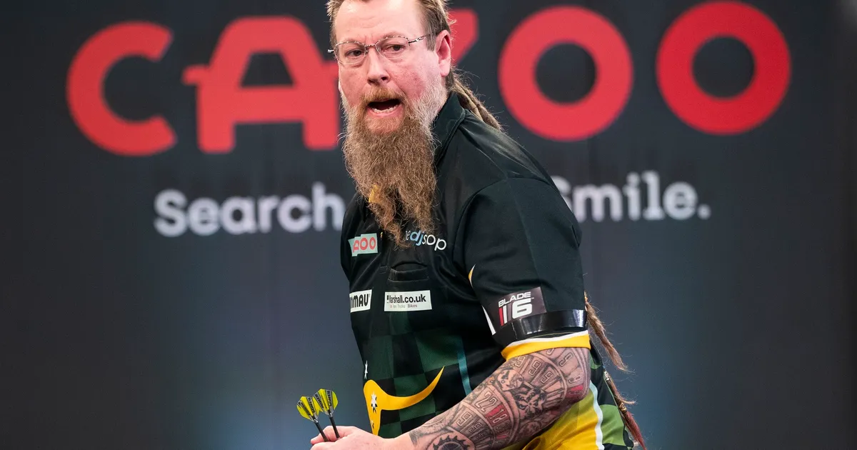 Whitlock imponeert op Dutch Darts Championship: 'Mijn nieuwe pijlen ...