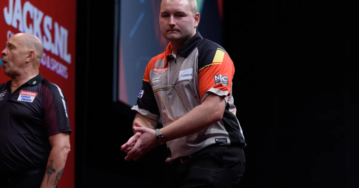 Geen Belgische spelers meer op het EK Darts na verlies van Dimitri van ...